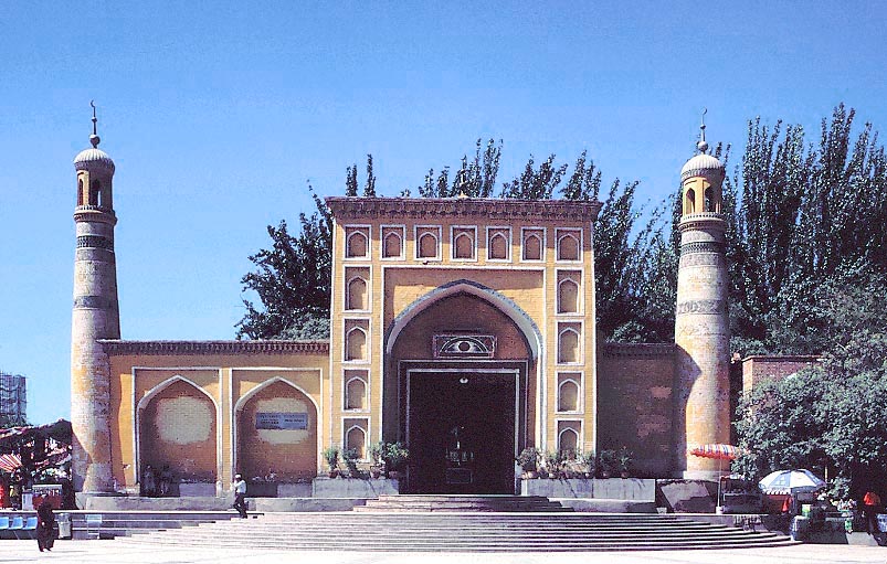 咯什 （カｰシｰ） の 艾提尕尓礼拝寺 （エディガｰル･モスク）、 大門のファサｰド。